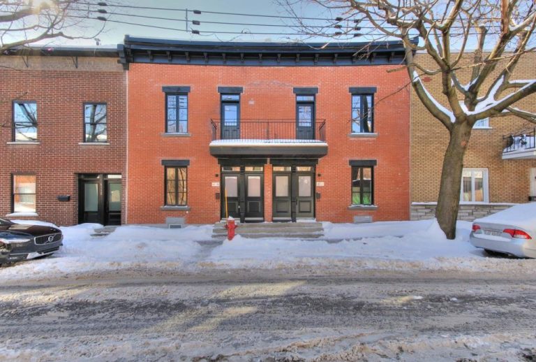 Magnifique maison à vendre sur la rue Rivard dans le quartier Plateau ...