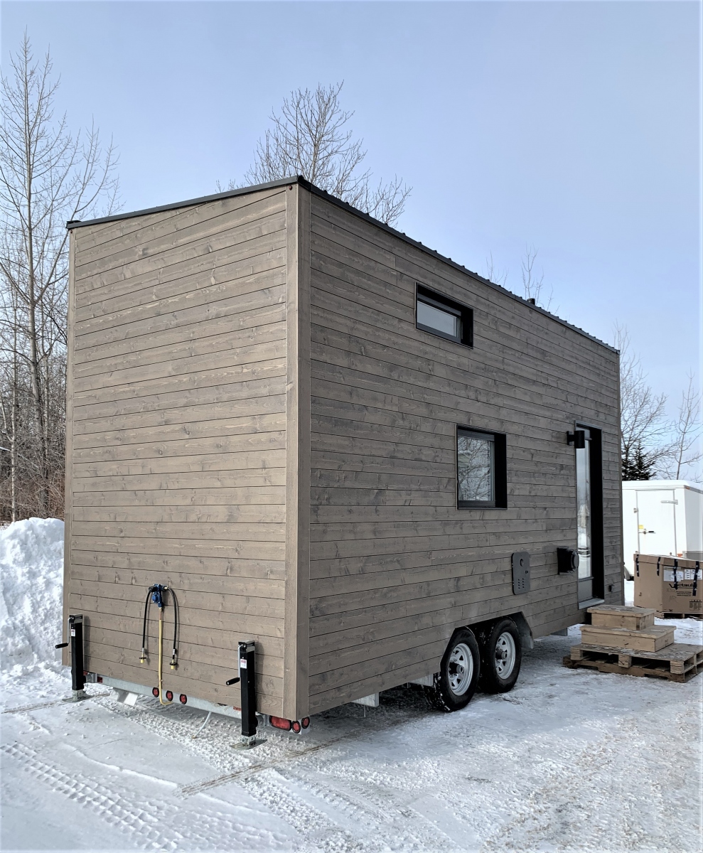 Impressionnante mini-maison sur roues créée par CABANE, une jeune ...