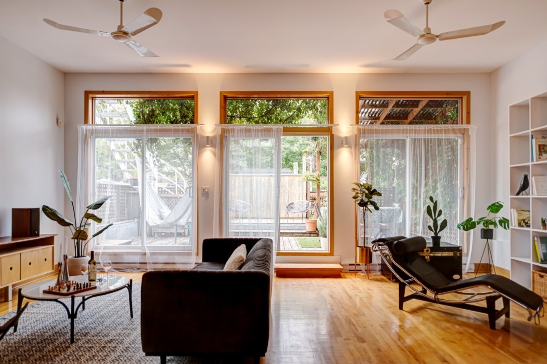 Coup de coeur pour ce superbe condo du quartier Le Petit Laurier dans ...