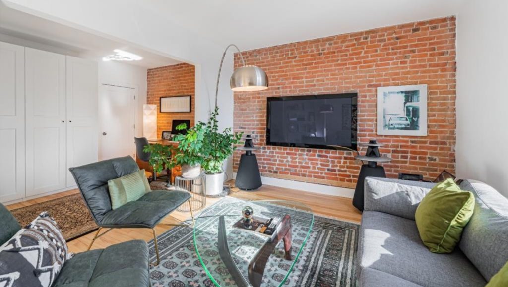 Irresistible condo au 3e étage d'un bâtiment centenaire du quartier ...