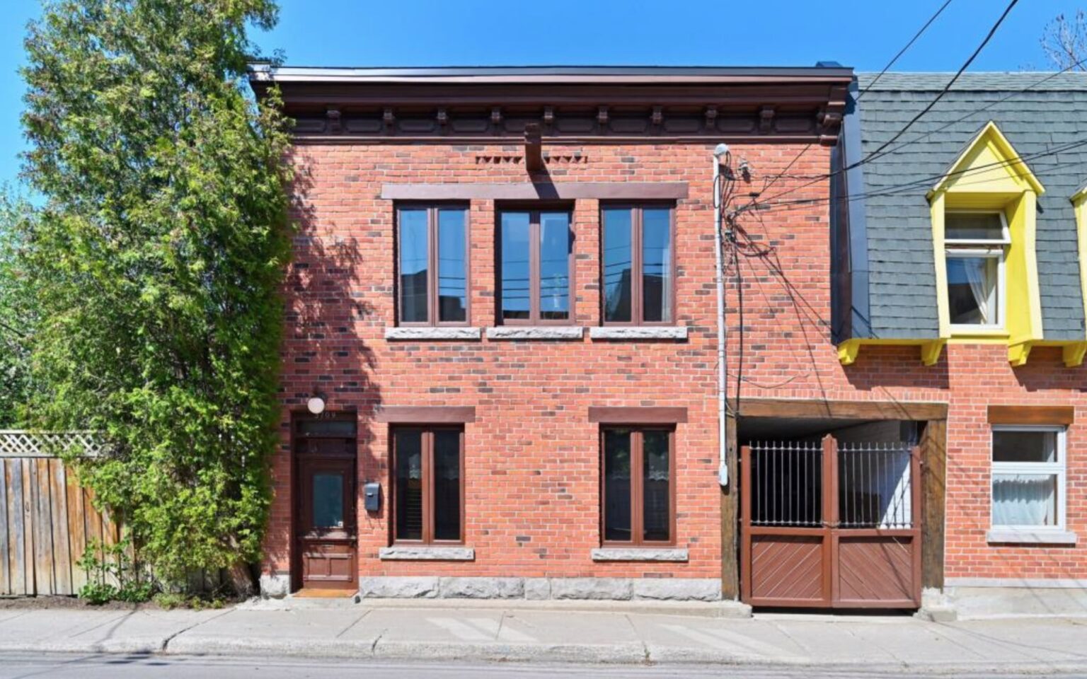 Maison centenaire avec énormément de cachet dans le quartier du Plateau ...