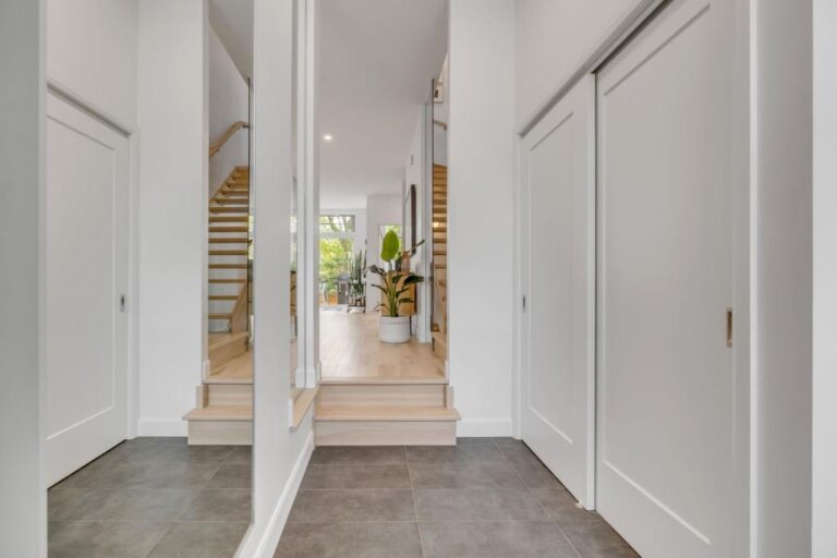 Impeccable maison construite en 2021 dans la ville de Québec - Joli ...