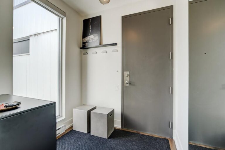 Superbe condo dans l'ancien Cinéma Villeray à Montréal - Joli Joli Design