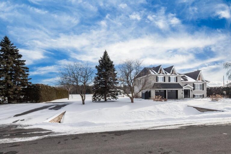 Belle maison rénovée à Saint-Jean-sur-Richelieu en Montérégie - Joli ...