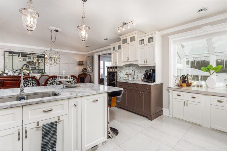 Belle maison rénovée à Saint-Jean-sur-Richelieu en Montérégie - Joli ...