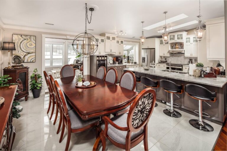 Belle maison rénovée à Saint-Jean-sur-Richelieu en Montérégie - Joli ...