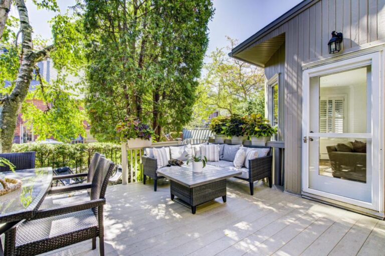 Propriété d'exception au cœur du secteur historique de Priest Farm sur ...