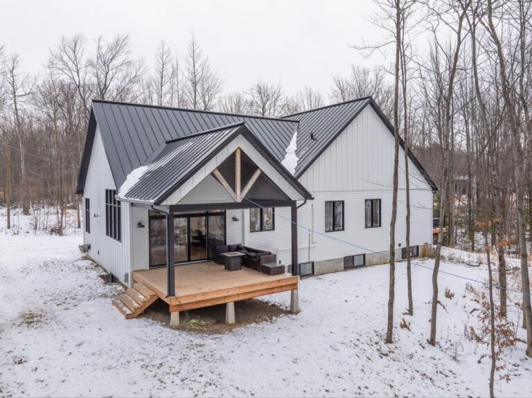 Coup de coeur pour cette maison bi-génération côte-à-côte à Clarenceville