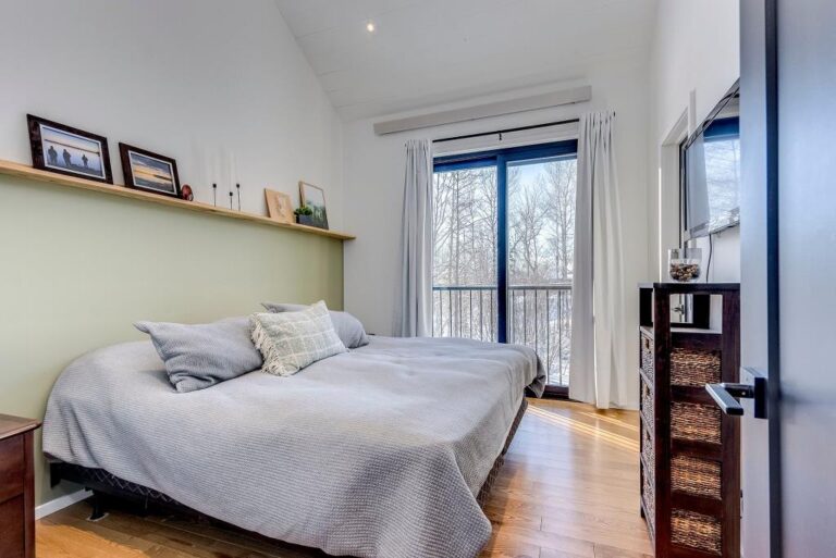 Splendide chalet contemporain dans la ville de Sutton en Estrie